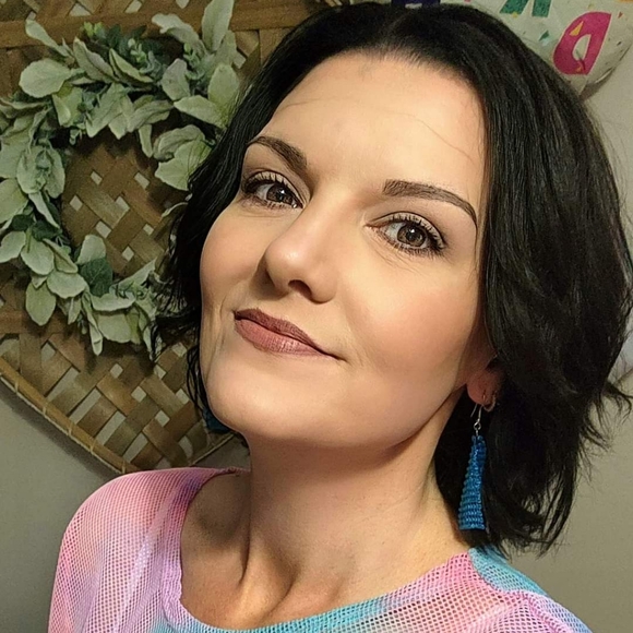 Jessi's Closet (@jcurtis0717) | Poshmark